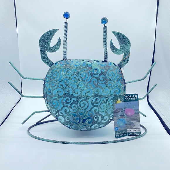 Garden Meadow | Accents | Nwt Garden Meadow Led Lighted Solar Power ...